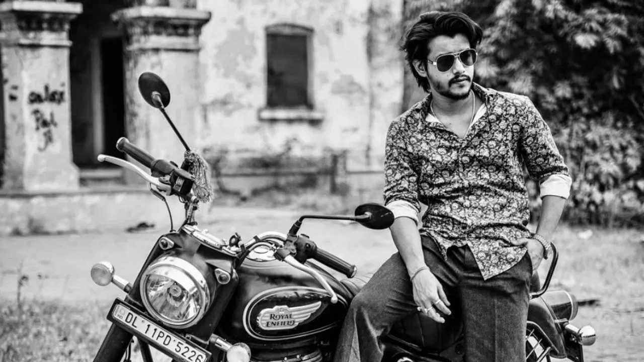 From Hiding Videos to Winning Hearts: Small-Town Boy Swapnil’s Journey ...