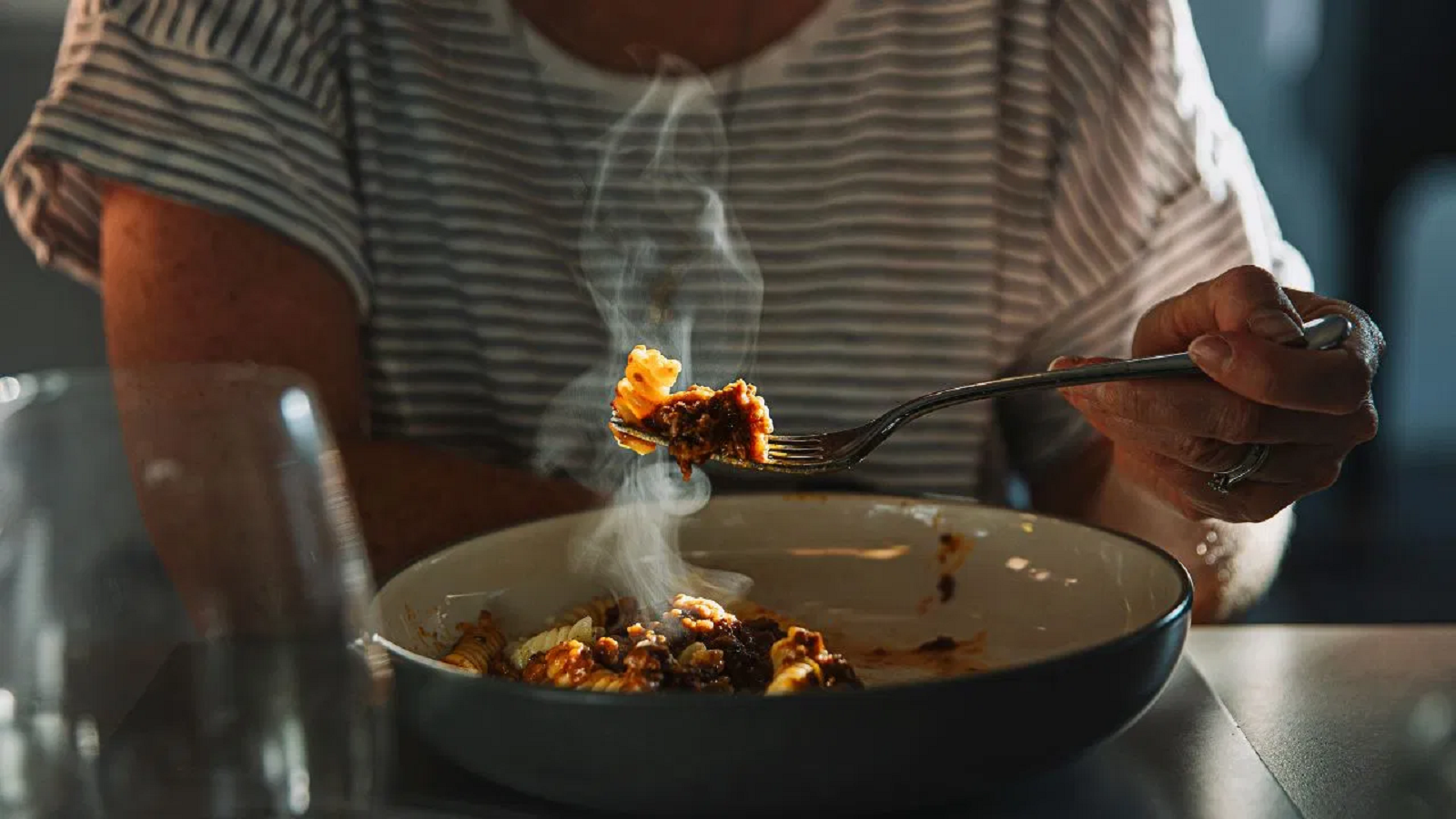 Study Reveals: Some Foods and Drinks Are Healthier When Consumed Hot ...