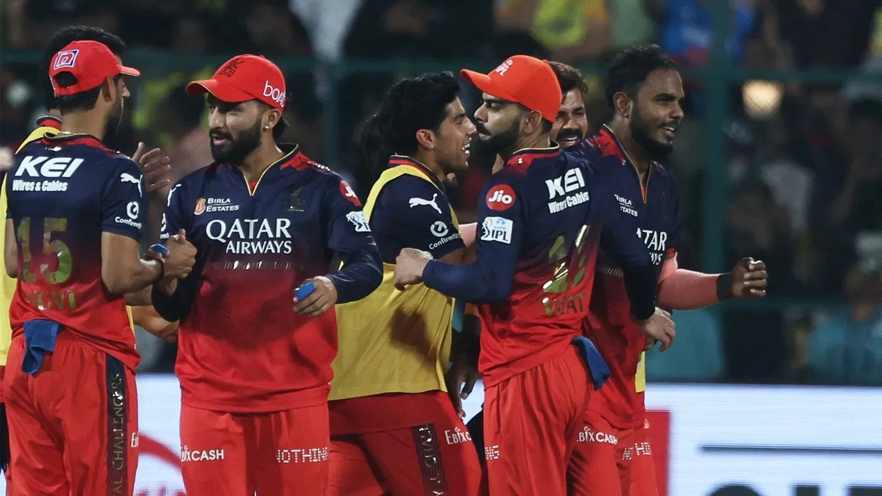 RCB Becomes IPL’s No.1 in Fans, Surpasses All Other Teams | NewsCrab