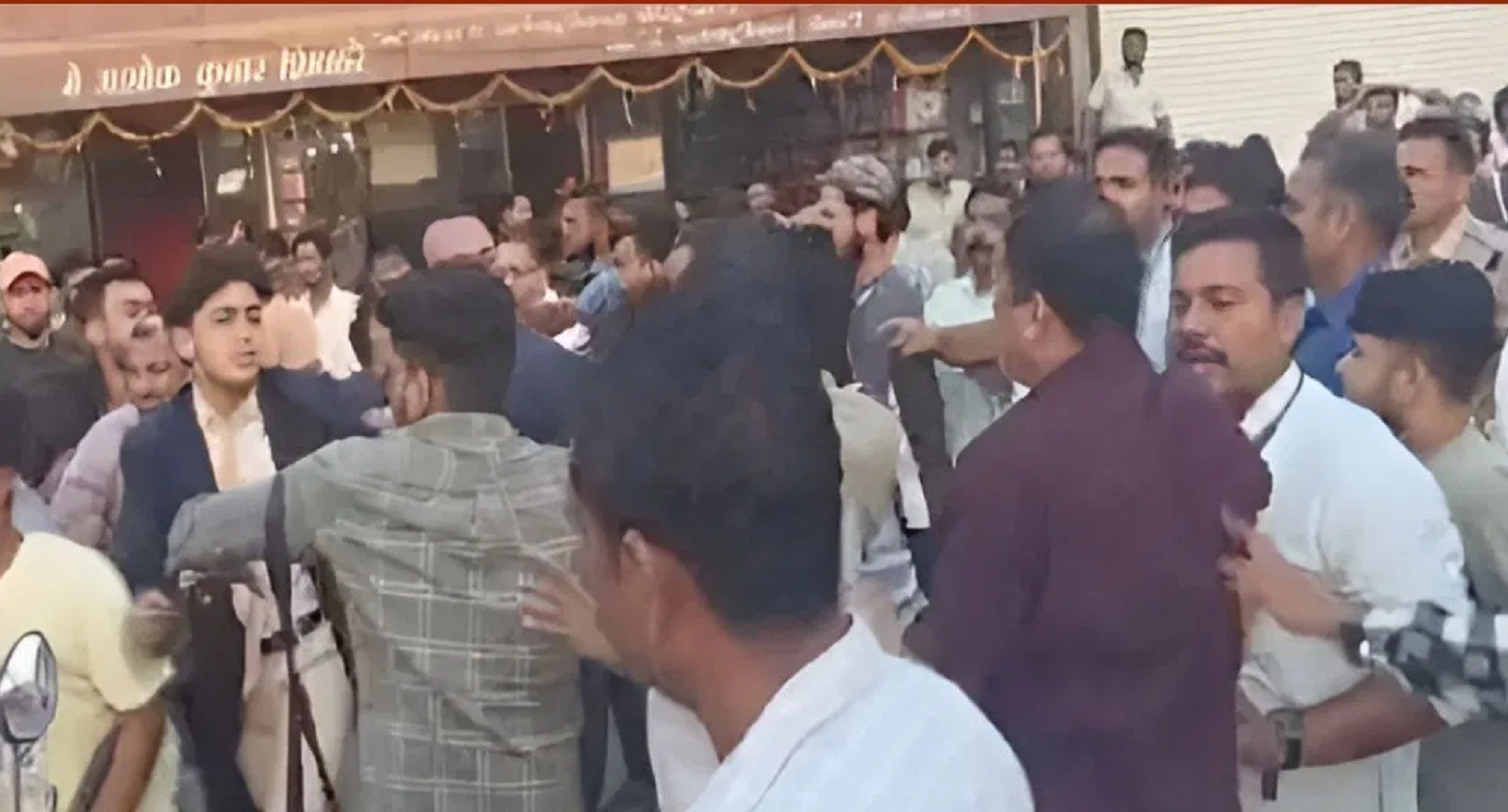 Thousands Gather in Betul After RSS Pracharak Assault; Five Arrested ...
