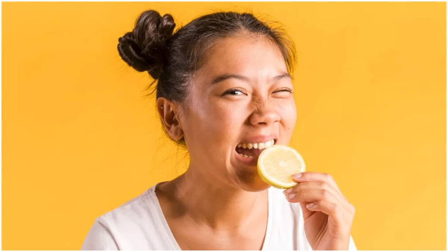 Body Reaction To Sour Foods: Why do our eyes close after eating too ...