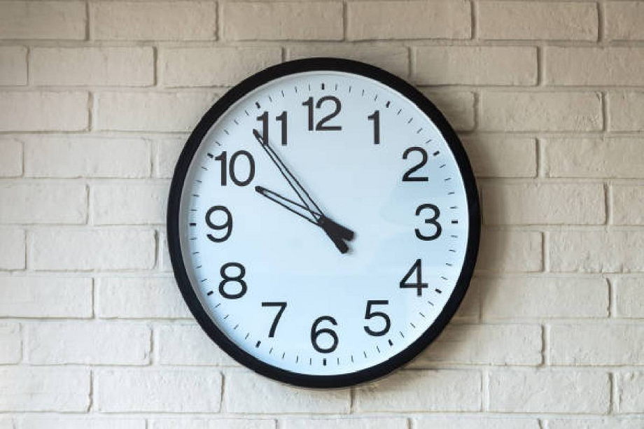 Vastu Tips: A watch will turn a pauper into a king, know which ...