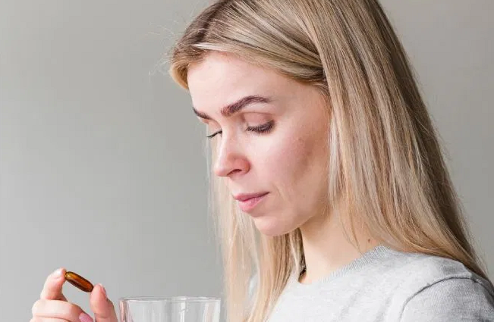 The Hidden Dangers of Self-Medication and Wrong Dosage: What Experts ...