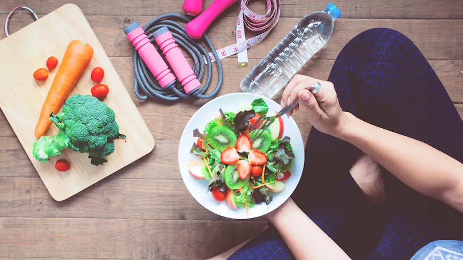 Is ‘Fake Fasting’ the Next Big Anti-Ageing Diet Trend? Here’s What ...